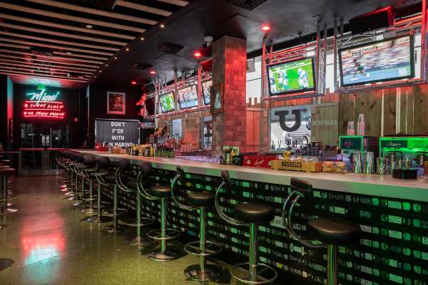 Matt Kusher suma un Sports Bar a su lista de premiados restaurantes