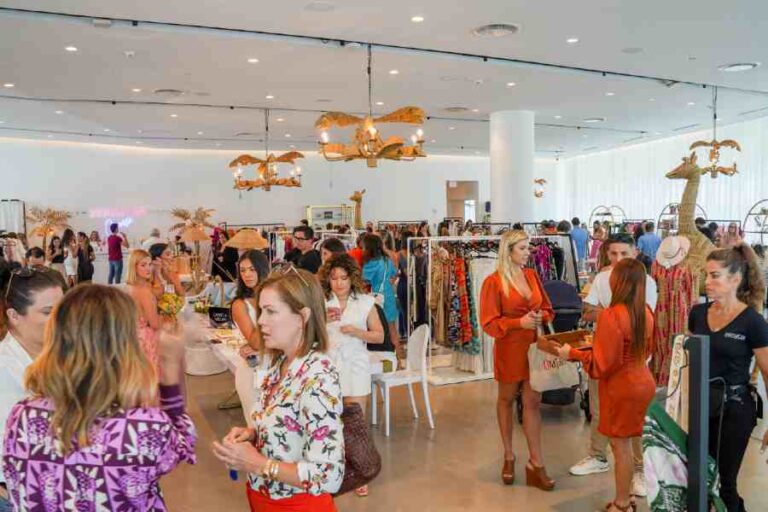 Regresa Stitch Lab a Aventura Mall con talento de 30 diseñadores latinos